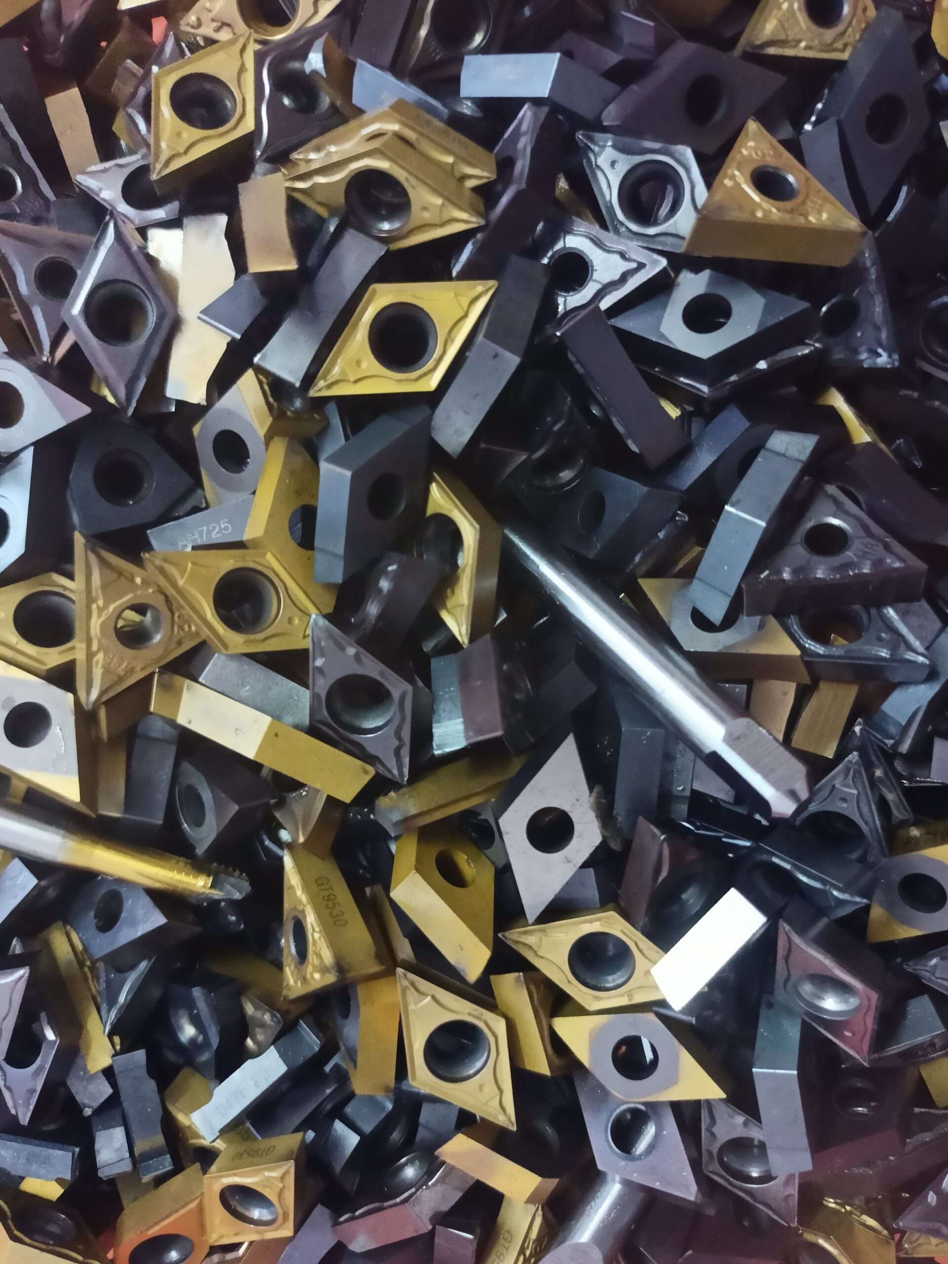 Solving the Tool and Insert Inventory Challenge in Machine Shops